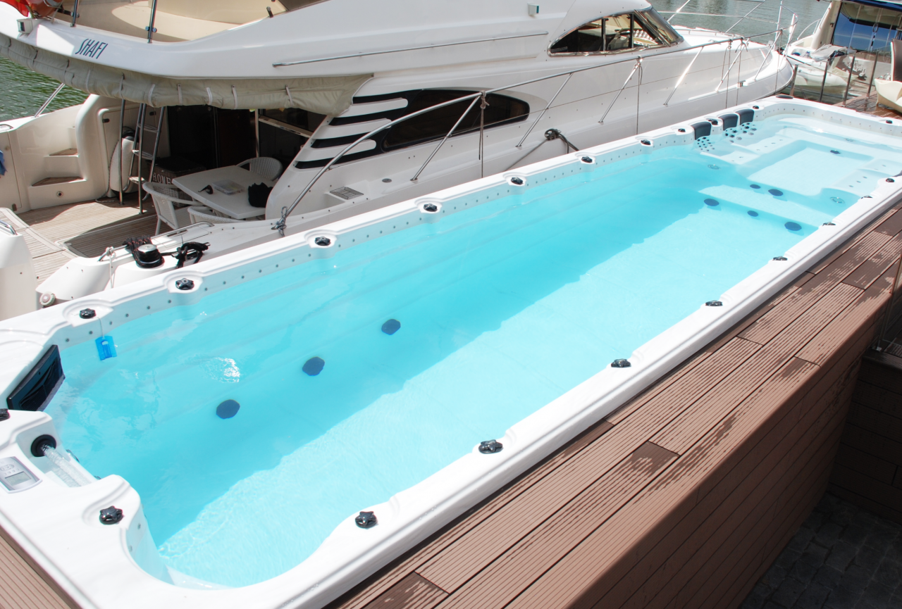 SWIM SPA DESIGN - AQUAZZI Bali - Hot Tubs, Jacuzzi and Sauna spa products